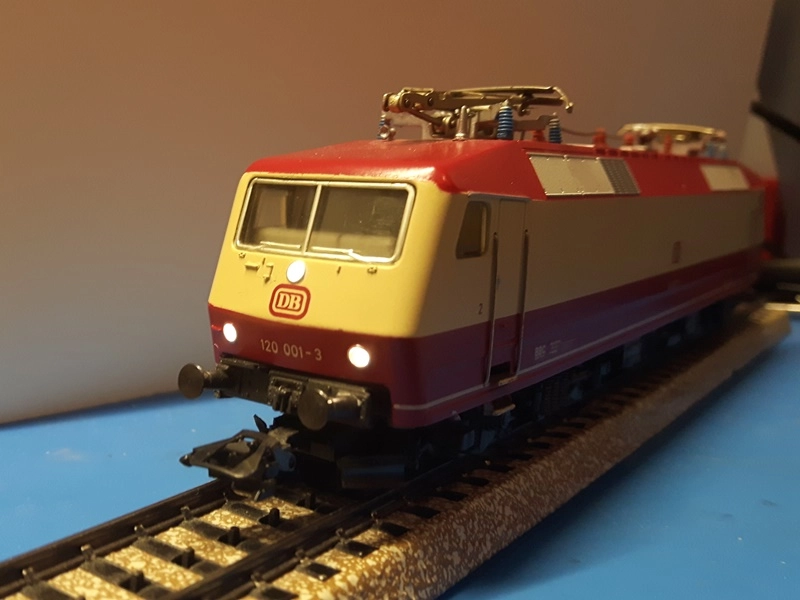 John soldeert - Br120 Led